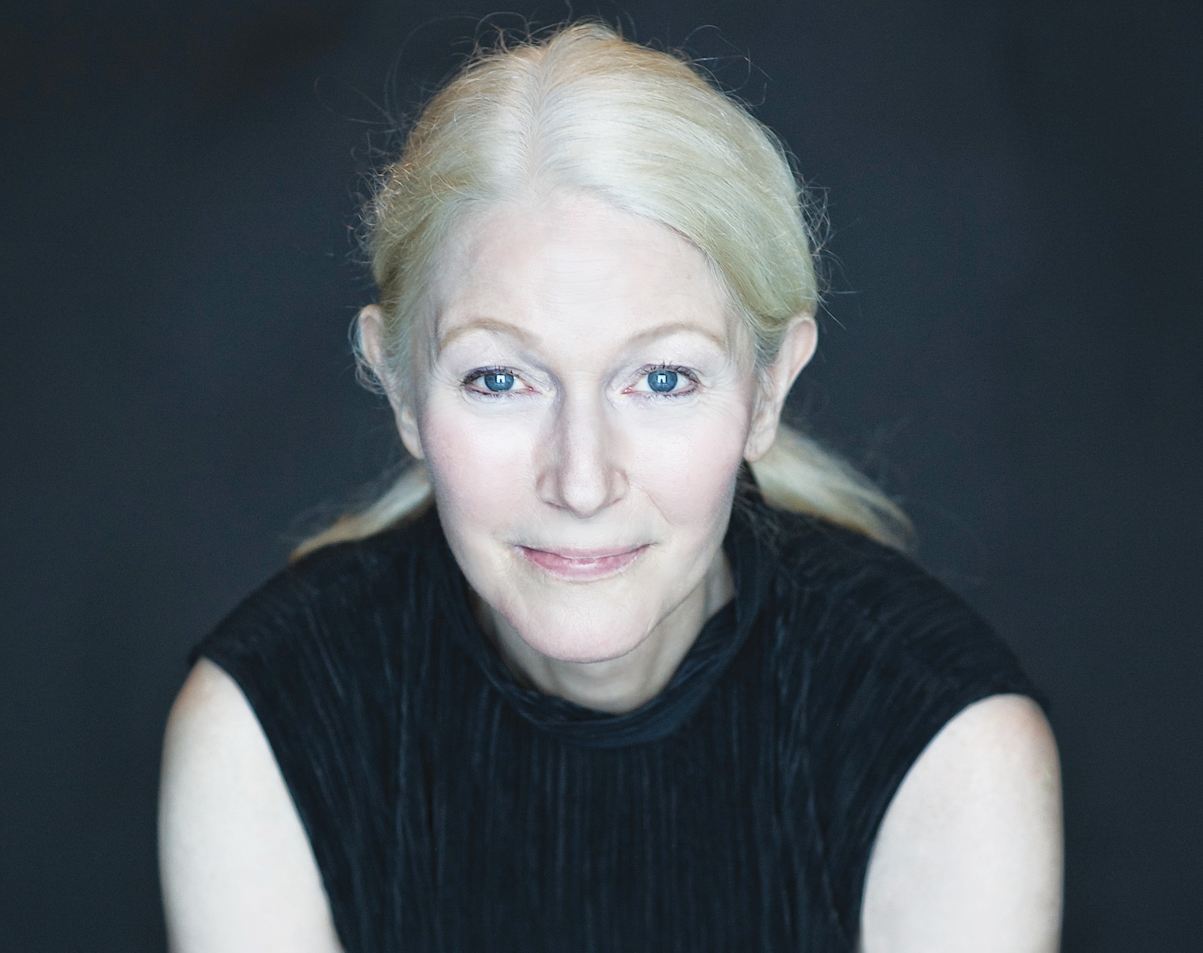 World Away, Writer Nina Schuyler | Pacific Sun